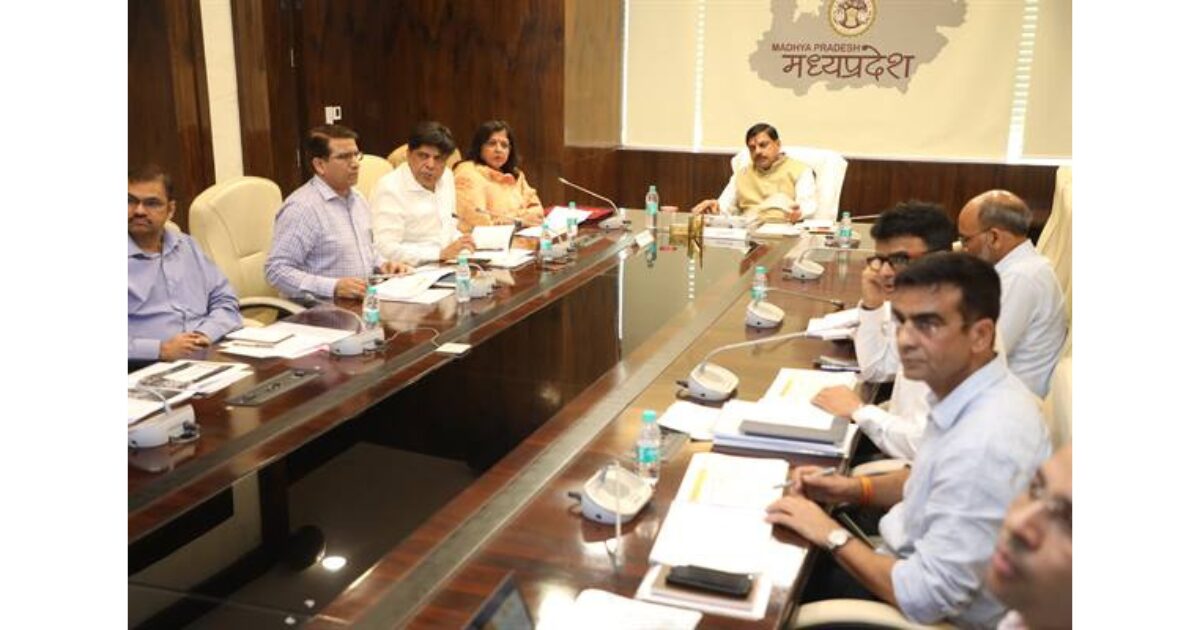 Implementation of the PM Mega Textile Park project should be expedited ...