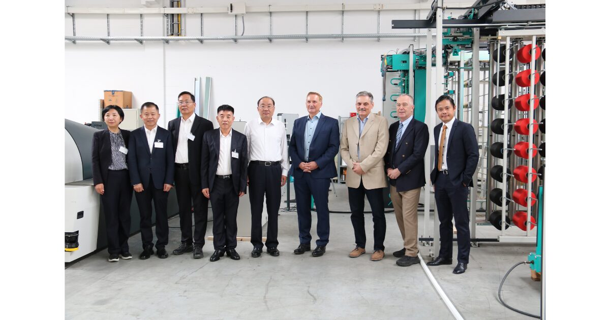 Business meeting with Chinese delegation at the KARL MAYER GROUP ...
